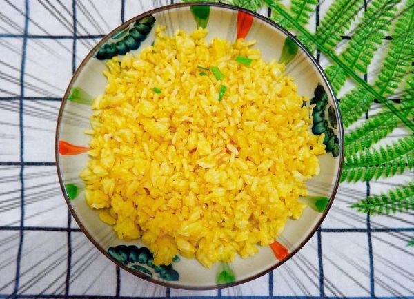 黄金蛋炒饭怎么做_中华小当家原版配方揭秘-第2张图片-山城妙识