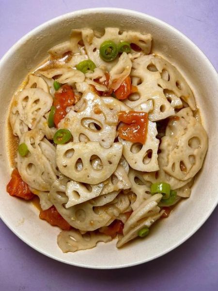 青椒炒藕片怎么炒好吃_家常做法步骤-第3张图片-山城妙识