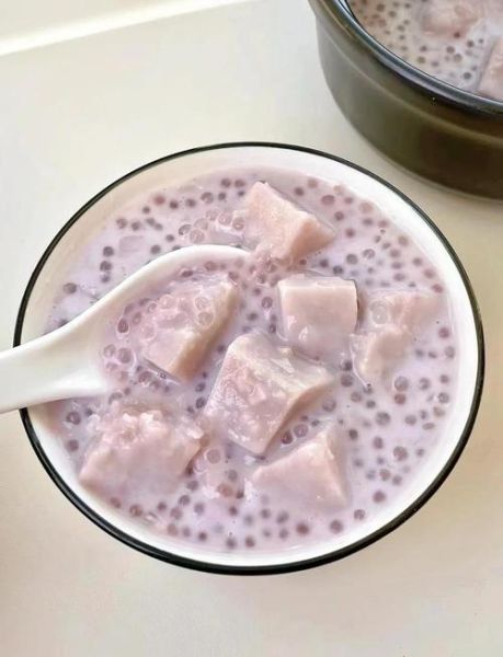 香芋西米露用牛奶还是椰奶_香芋西米露牛奶做法步骤-第1张图片-山城妙识 香芋西米露用牛奶还是椰奶_香芋西米露牛奶做法步骤-第1张图片-山城妙识