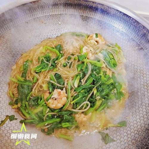 菠菜炖粉条怎么做_菠菜炖粉条的家常做法-第3张图片-山城妙识 菠菜炖粉条怎么做_菠菜炖粉条的家常做法-第3张图片-山城妙识