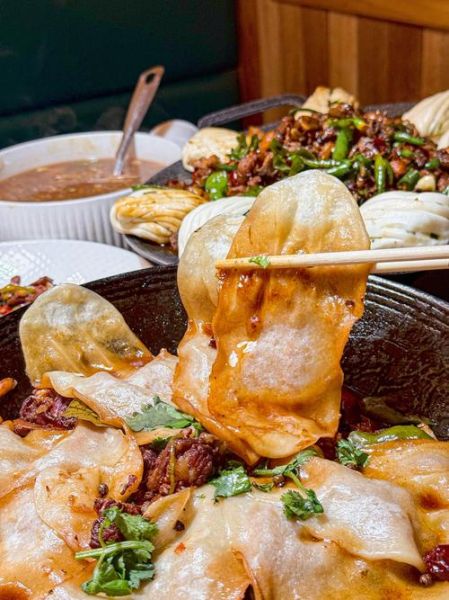 正宗徐州地锅鸡怎么做_地锅鸡贴饼子技巧-第1张图片-山城妙识