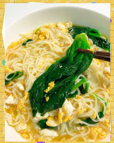 菠菜汤面条怎么做_菠菜汤面条家常做法-第1张图片-山城妙识