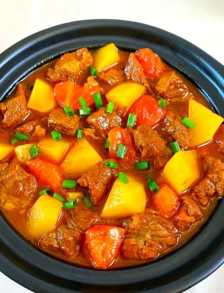 西红柿土豆烧牛肉怎么做_西红柿土豆烧牛肉的营养价值-第1张图片-山城妙识
