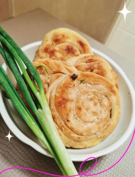 葱油饼怎么做又软又好吃_为什么凉了也不硬-第1张图片-山城妙识