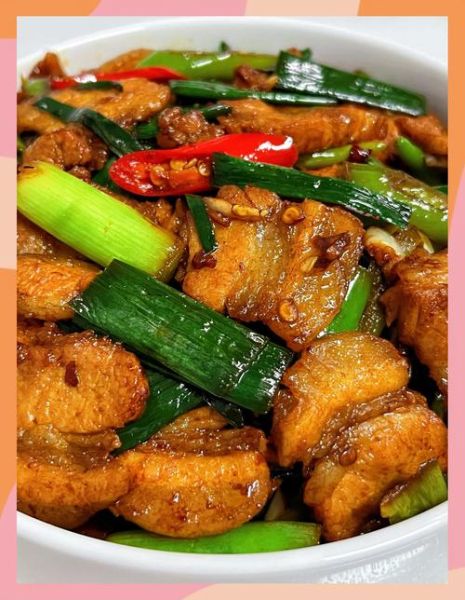 蒜苗回锅肉怎么做_家常回锅肉做法-第2张图片-山城妙识