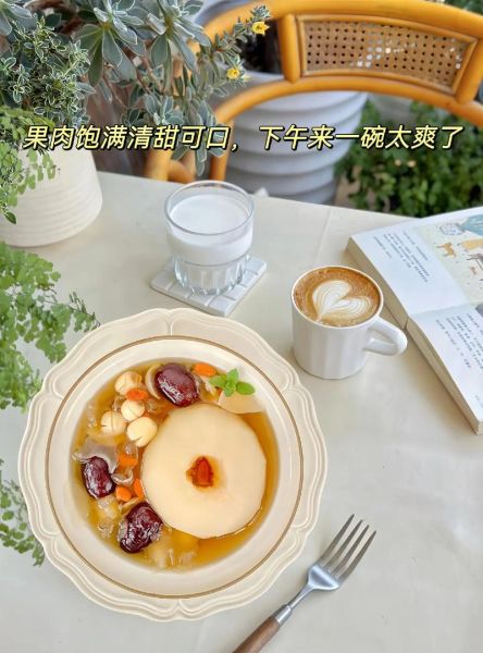 莲蓬怎么吃_莲蓬有什么功效-第2张图片-山城妙识 莲蓬怎么吃_莲蓬有什么功效-第2张图片-山城妙识