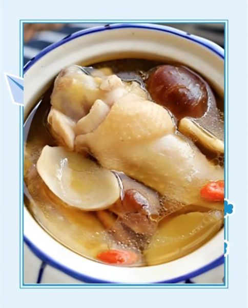 鸡和什么炖汤补血补气_适合女人喝的鸡汤-第3张图片-山城妙识