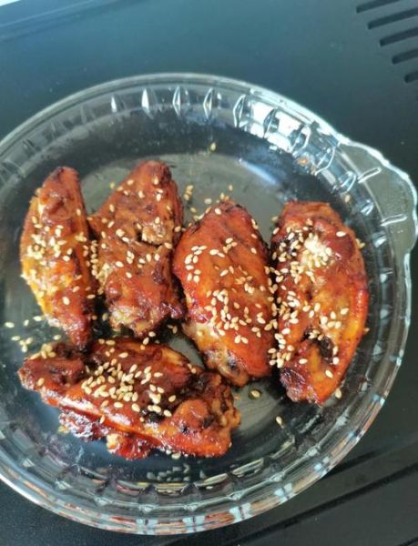 烤箱烤鸡翅怎么腌制才入味_烤箱烤鸡翅腌制多久最好-第3张图片-山城妙识 烤箱烤鸡翅怎么腌制才入味_烤箱烤鸡翅腌制多久最好-第3张图片-山城妙识