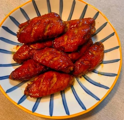 烤箱烤鸡翅怎么腌制才入味_烤箱烤鸡翅腌制多久最好-第2张图片-山城妙识 烤箱烤鸡翅怎么腌制才入味_烤箱烤鸡翅腌制多久最好-第2张图片-山城妙识