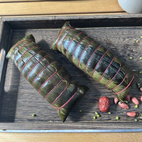 怎么包肉馅粽子_肉馅粽子做法详细步骤-第3张图片-山城妙识