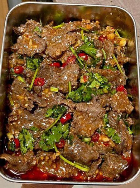 凉拌牛肉怎么做才好吃_凉拌牛肉怎么入味-第1张图片-山城妙识