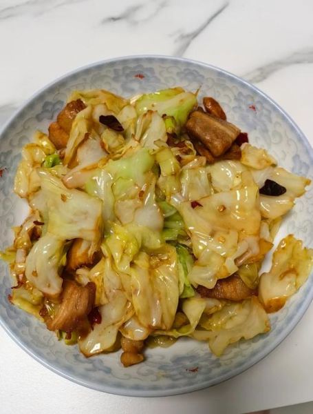 包菜炒几分钟才熟_包菜炒多久口感最好-第1张图片-山城妙识