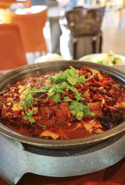 虹鳟鱼怎么做汤_虹鳟鱼汤的家常做法-第1张图片-山城妙识