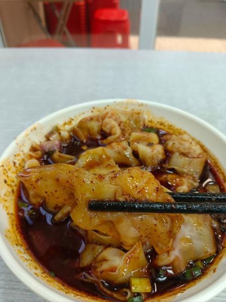 重庆抄手是什么_重庆抄手与馄饨区别-第1张图片-山城妙识