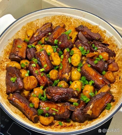 板栗烧排骨汤怎么做_板栗烧排骨汤要焯水吗-第1张图片-山城妙识