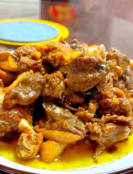 鸭肉的做法与什么搭配最好_鸭肉和什么菜一起炖最香-第1张图片-山城妙识