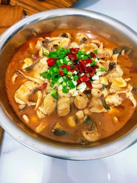 酸菜鱼怎么做才好吃_酸菜鱼最简单的家常做法-第1张图片-山城妙识