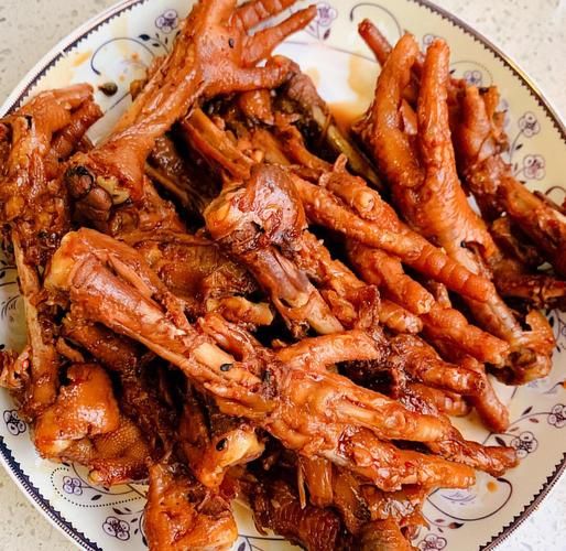 卤鸡爪用什么香料_卤鸡爪必备香料有哪些-第1张图片-山城妙识