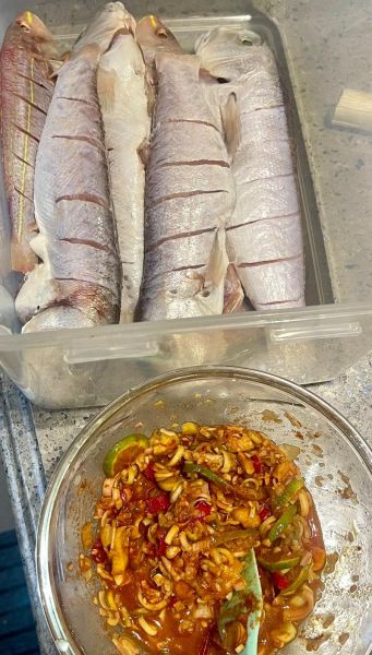 香茅草烤鱼怎么做_香茅草烤鱼用什么鱼最好-第2张图片-山城妙识