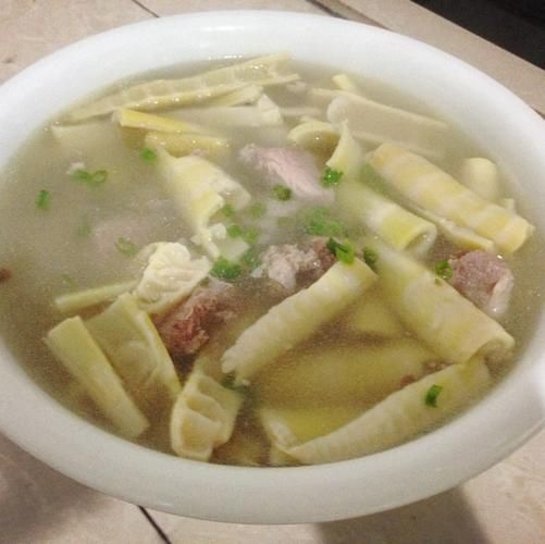 冬笋汤的功效与作用_冬笋汤适合什么人喝-第2张图片-山城妙识 冬笋汤的功效与作用_冬笋汤适合什么人喝-第2张图片-山城妙识