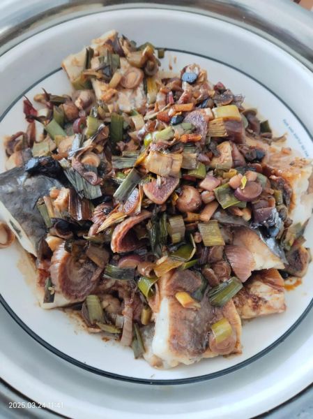 豆豉蒸鱼干怎么做_豆豉蒸鱼干家常做法-第3张图片-山城妙识