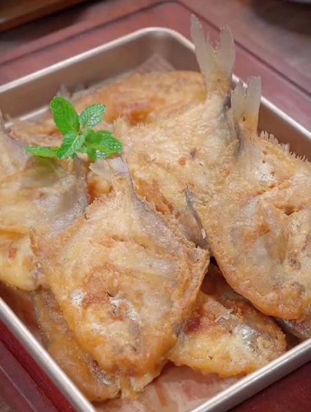 炸鲳鱼怎么做_炸鲳鱼用什么粉更酥脆-第1张图片-山城妙识