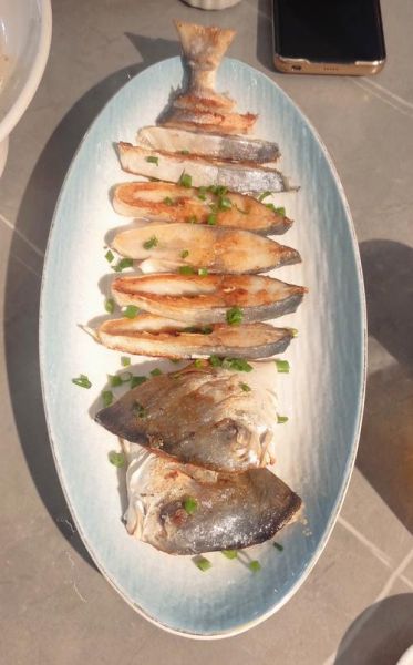 炸鲳鱼怎么做_炸鲳鱼用什么粉更酥脆-第2张图片-山城妙识