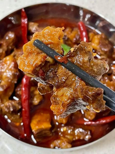 高压锅红烧牛腩怎么做_牛腩多久能软烂-第1张图片-山城妙识