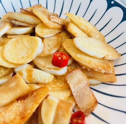 茭白怎么挑选_茭白炒什么好吃-第1张图片-山城妙识