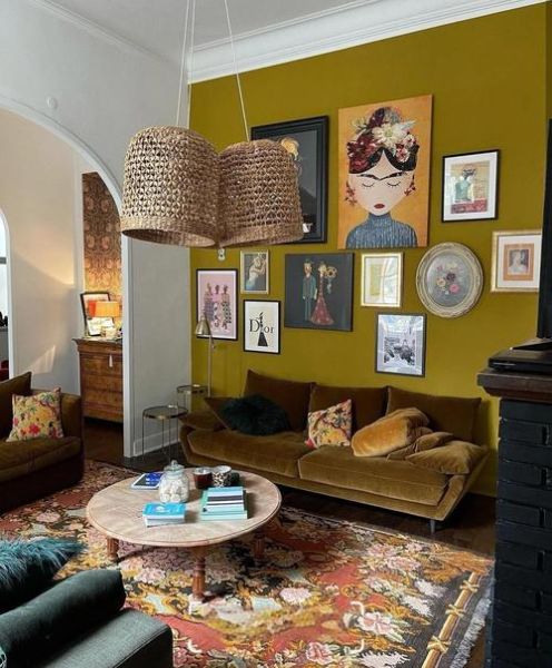 芥末黄配什么颜色好看_芥末黄墙面搭配指南-第1张图片-山城妙识