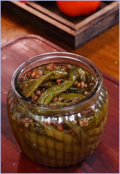 鲜青辣椒怎么腌制又脆又入味_家常做法比例-第3张图片-山城妙识 鲜青辣椒怎么腌制又脆又入味_家常做法比例-第3张图片-山城妙识