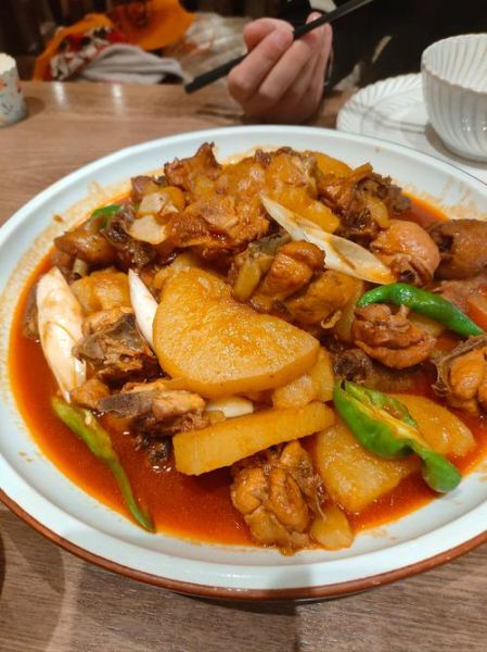 沙湾大盘鸡怎么做才正宗_正宗沙湾大盘鸡做法-第1张图片-山城妙识