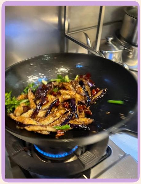 炸茄子怎么做才酥脆_炸茄子脆皮视频教程-第3张图片-山城妙识