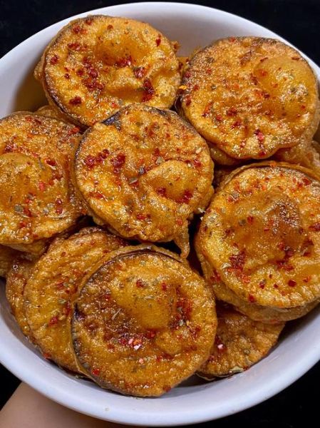 炸茄子怎么做才酥脆_炸茄子脆皮视频教程-第2张图片-山城妙识