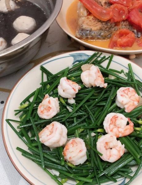 虾仁炒韭菜花怎么做_虾仁炒韭菜花热量高吗-第2张图片-山城妙识 虾仁炒韭菜花怎么做_虾仁炒韭菜花热量高吗-第2张图片-山城妙识