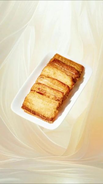 油煎咸鱼怎么煎不粘锅_咸鱼煎多久才金黄-第3张图片-山城妙识