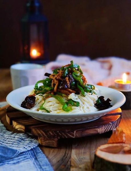 青椒肉丝拌面怎么做_青椒肉丝拌面热量高吗-第1张图片-山城妙识 青椒肉丝拌面怎么做_青椒肉丝拌面热量高吗-第1张图片-山城妙识