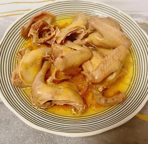 清蒸鸽子怎么做_清蒸鸽子要蒸多久-第1张图片-山城妙识 清蒸鸽子怎么做_清蒸鸽子要蒸多久-第1张图片-山城妙识