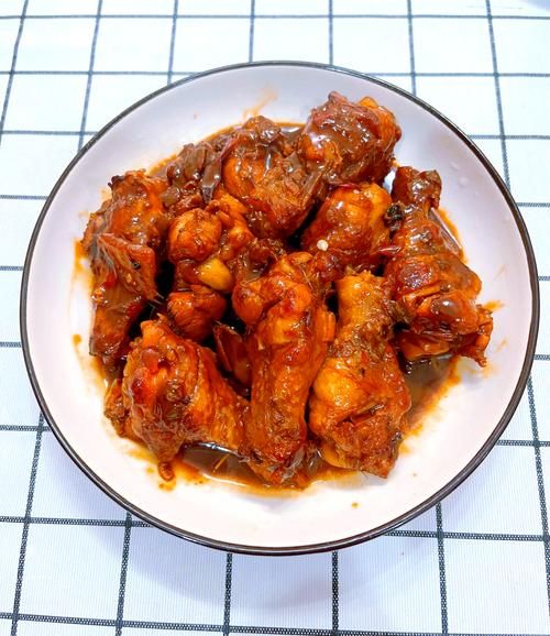 红烧小鸡腿怎么做_红烧小鸡腿用焯水吗-第1张图片-山城妙识