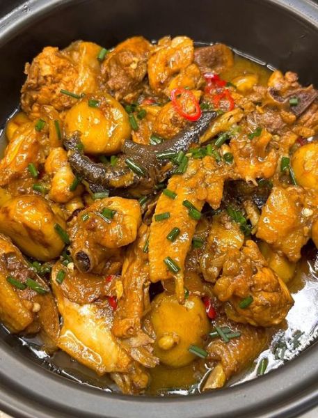 板栗烧鸡怎么做才好吃_板栗烧鸡最正宗的做法-第1张图片-山城妙识 板栗烧鸡怎么做才好吃_板栗烧鸡最正宗的做法-第1张图片-山城妙识