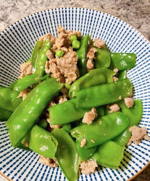 荷兰豆焯水几分钟能熟_焯水后怎么保持翠绿-第2张图片-山城妙识