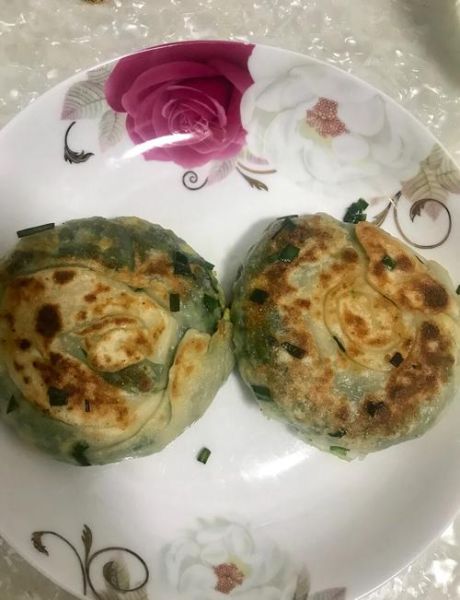 韭菜盒子怎么和面不破皮_韭菜盒子用什么面粉最好-第3张图片-山城妙识 韭菜盒子怎么和面不破皮_韭菜盒子用什么面粉最好-第3张图片-山城妙识