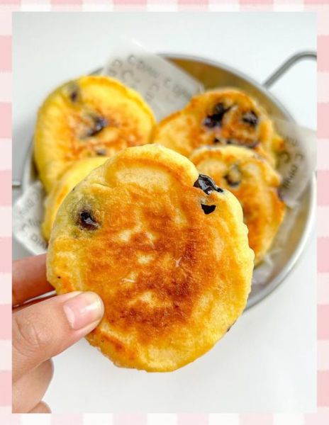 蓝莓鸡蛋饼怎么做_蓝莓鸡蛋饼热量高吗-第2张图片-山城妙识 蓝莓鸡蛋饼怎么做_蓝莓鸡蛋饼热量高吗-第2张图片-山城妙识