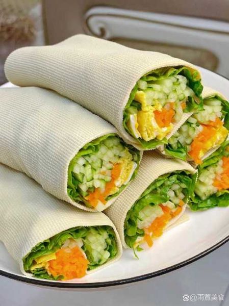 豆腐皮卷菜怎么做_豆腐皮卷菜的家常做法-第3张图片-山城妙识