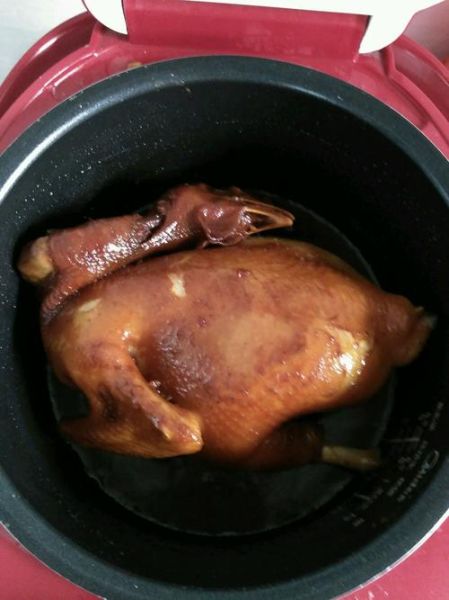 电饭煲干蒸鸡怎么做_电饭煲干蒸鸡需要多久-第1张图片-山城妙识