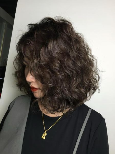 蛋卷烫发适合什么脸型_蛋卷烫发怎么打理-第1张图片-山城妙识