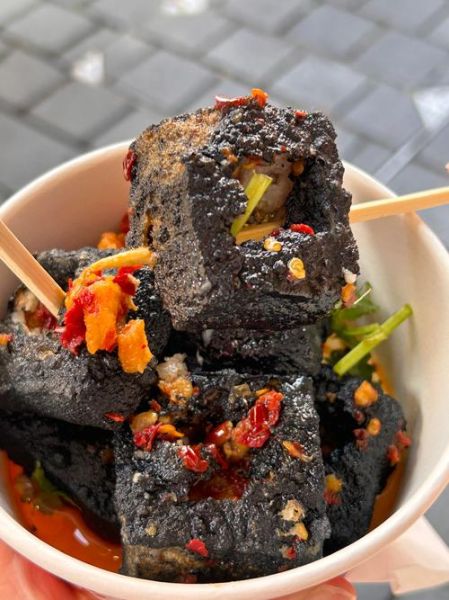 臭豆腐真的用屎了吗_臭豆腐臭味来源揭秘-第2张图片-山城妙识