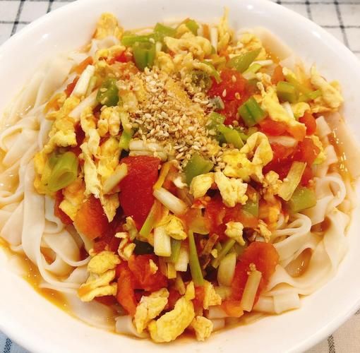 西红柿鸡蛋打卤面怎么做_西红柿鸡蛋打卤面家常做法-第1张图片-山城妙识