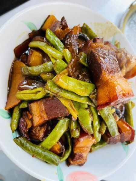 豆角炖肉需要多长时间_豆角炖肉多久能熟-第3张图片-山城妙识