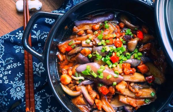 山东咸鱼炖茄子怎么做_咸鱼茄子正宗做法-第2张图片-山城妙识